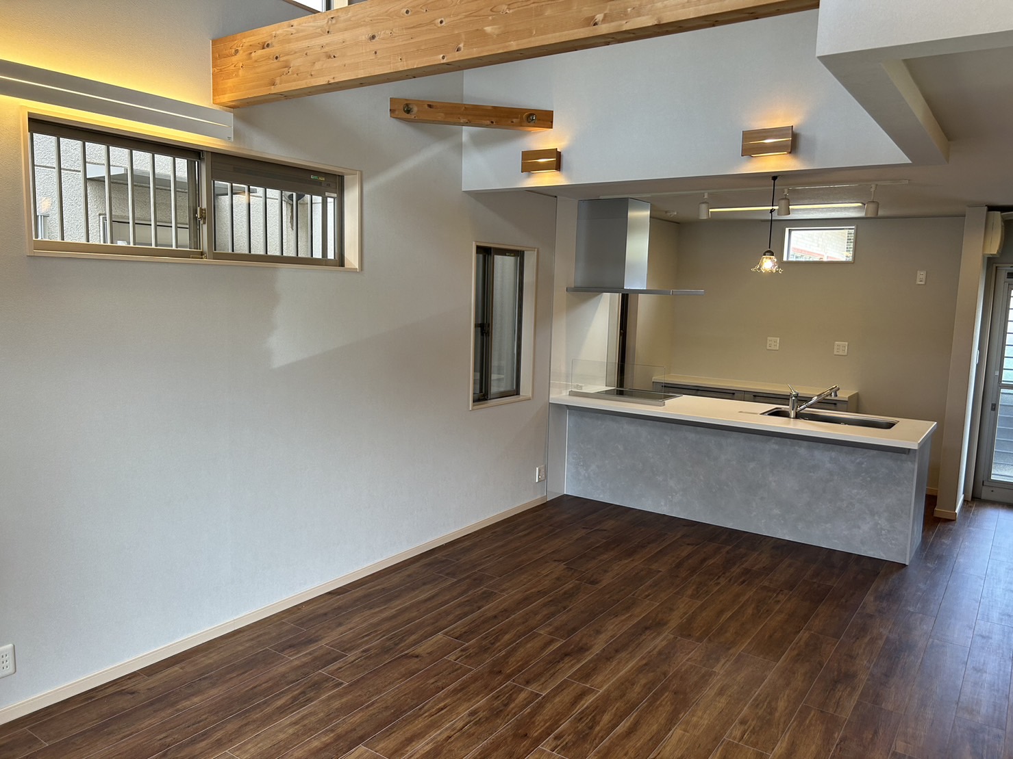 News – 株式会社 リゼスト